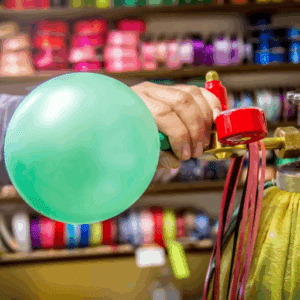 How to Keep Air-Filled Balloons from Deflating: Tips for Making ...